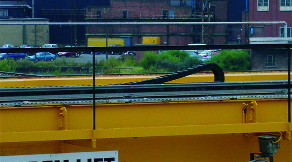 Heavy-duty energy chains for English steelworks